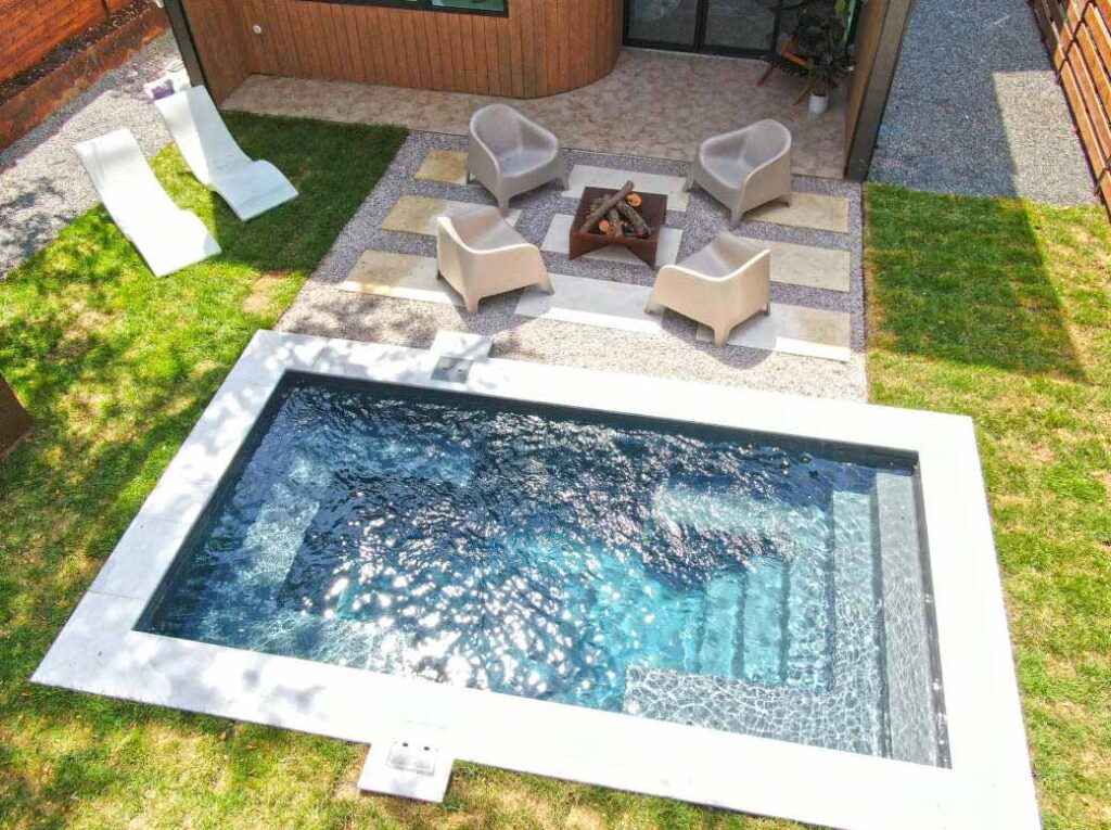 Fiberglass Pools Dallas Test - Pools123.com